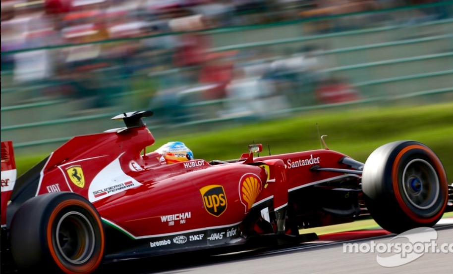 Motor Ferrari F14t