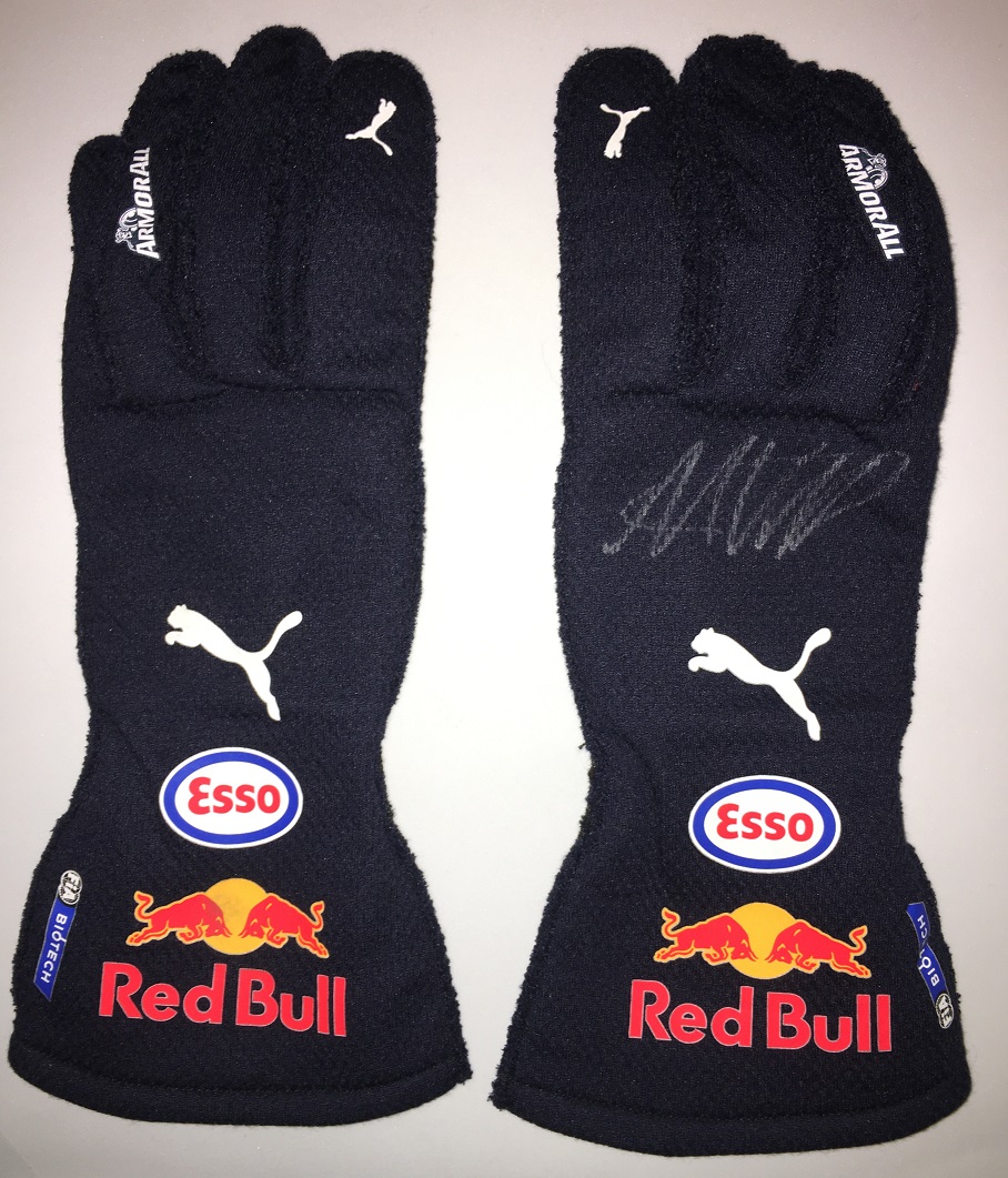 Collector Studio - Fine Automotive Memorabilia - 2021 Max Verstappen ...