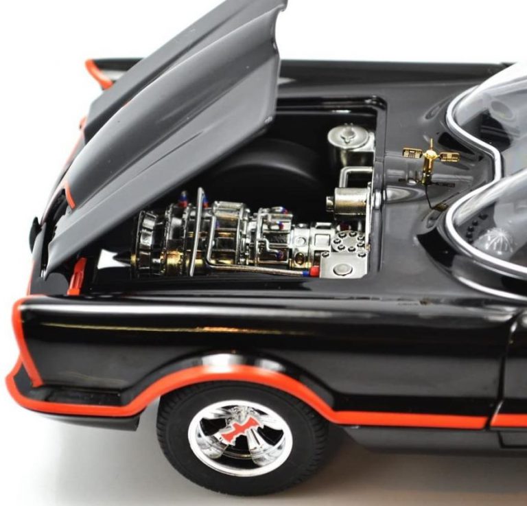 Collector Studio - Fine Automotive Memorabilia - 1/18 1966 Batmobile ...
